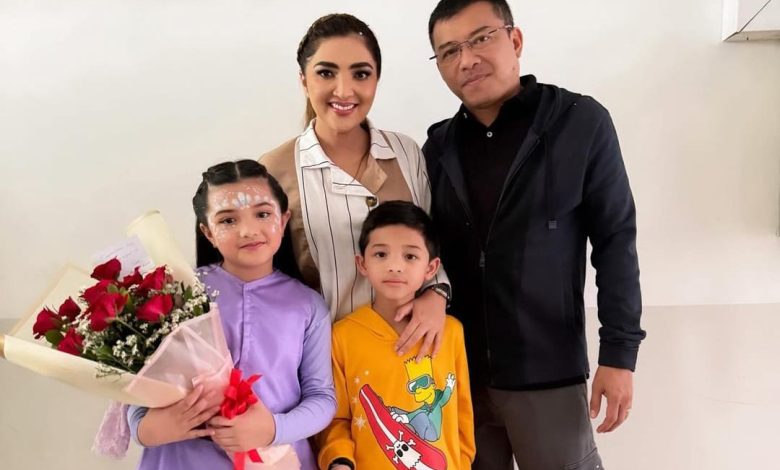 Rayakan 12 Tahun Pernikahan, Tips Awet Rumah Tangga Ashanty Dan Anang - Deras